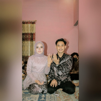 Website Pernikahan Ikhwan Aziz Nasrullah dan Ermawati